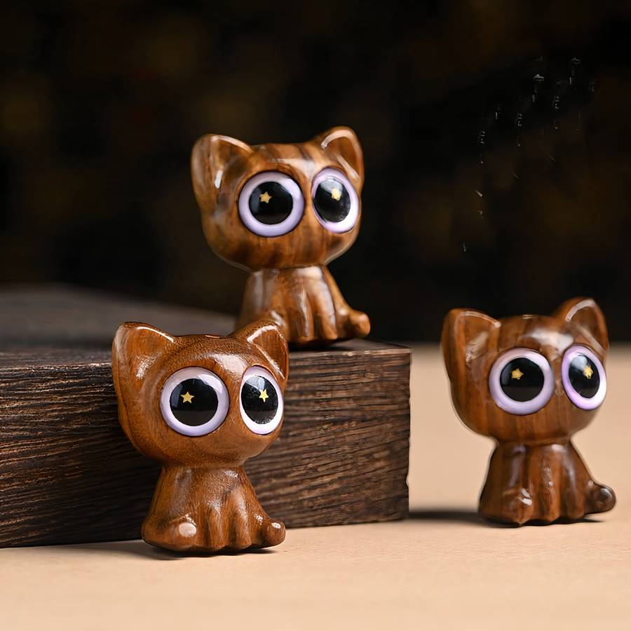 Statuette adorable de chat aux grands yeux en bois - Chatounette
